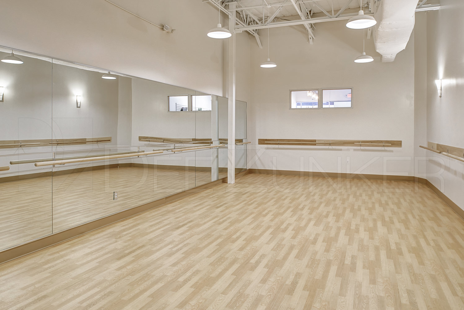 Yoga Pod The Woodlands | Dee Zunker